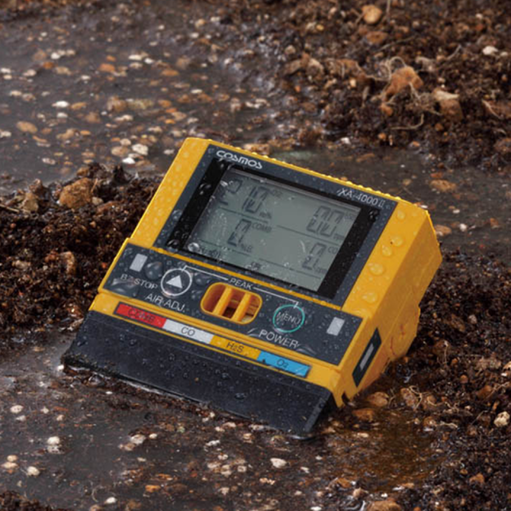 Cosmos XA-4400II Multi-Gas (4-Gas) Detector